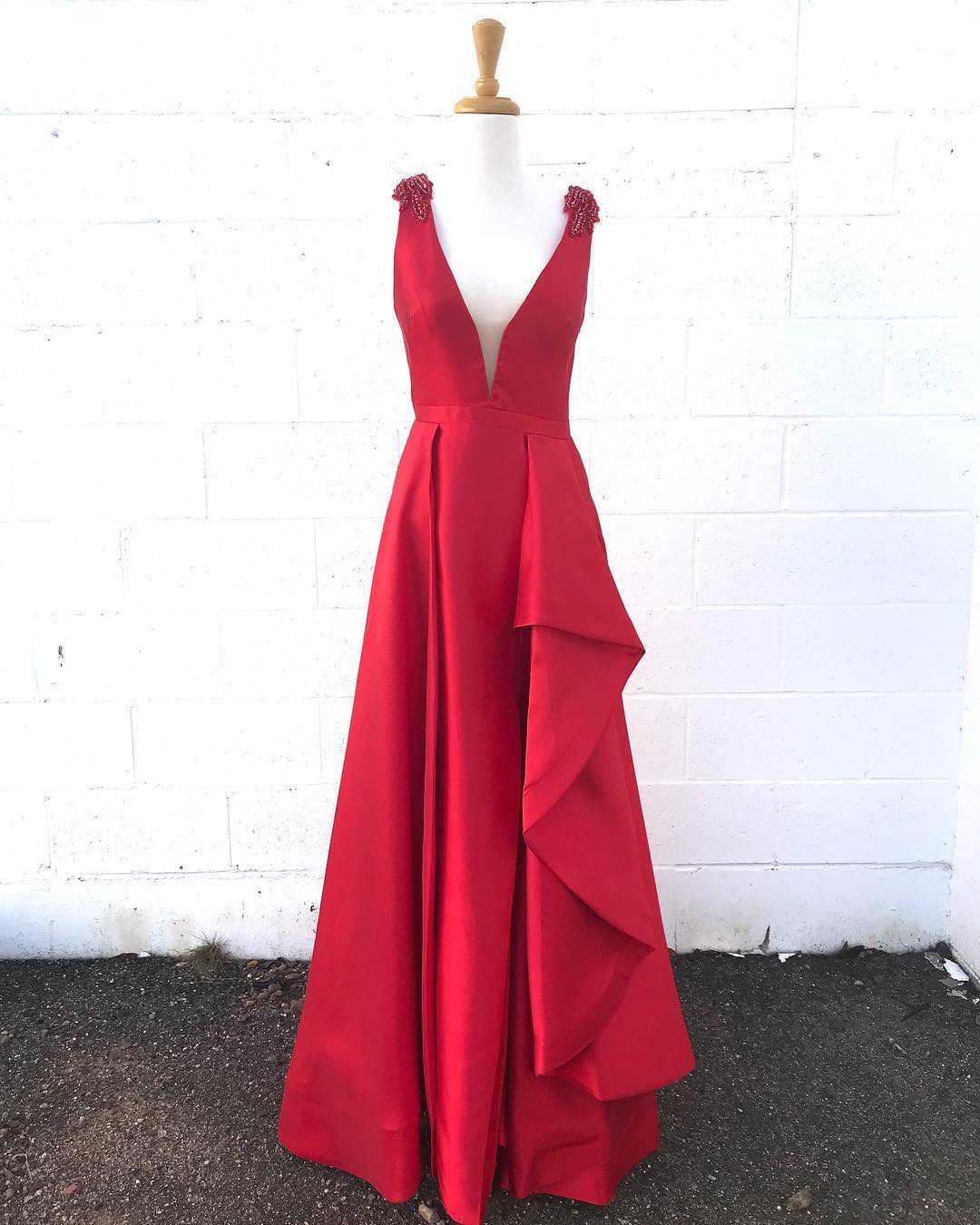 Princess Red Long Prom Dress Party Dress V-neck Evening Dress on Luulla